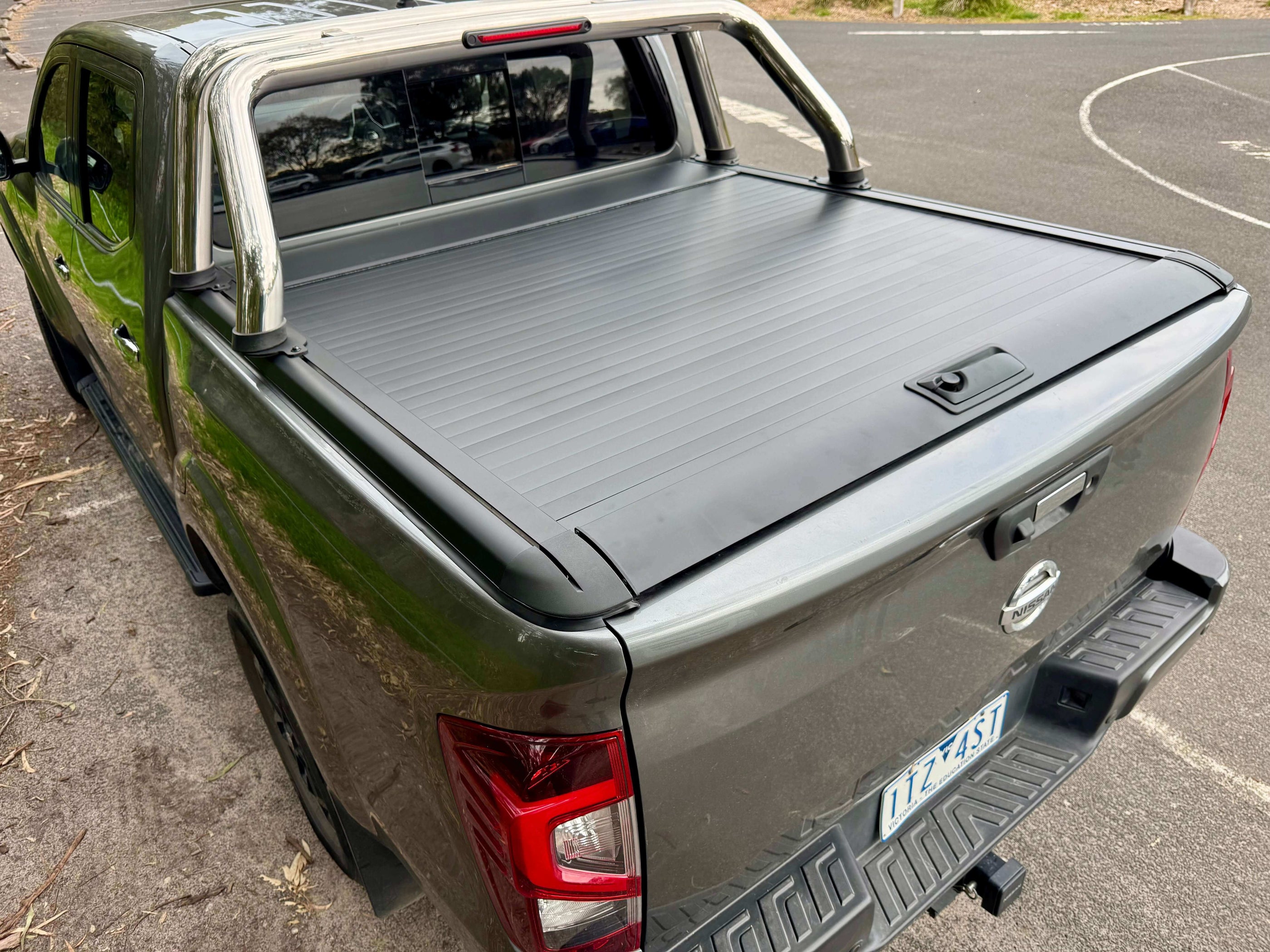 Manual Roller Shutter for Nissan Navara NP300 D23 2021+ | Durable ...