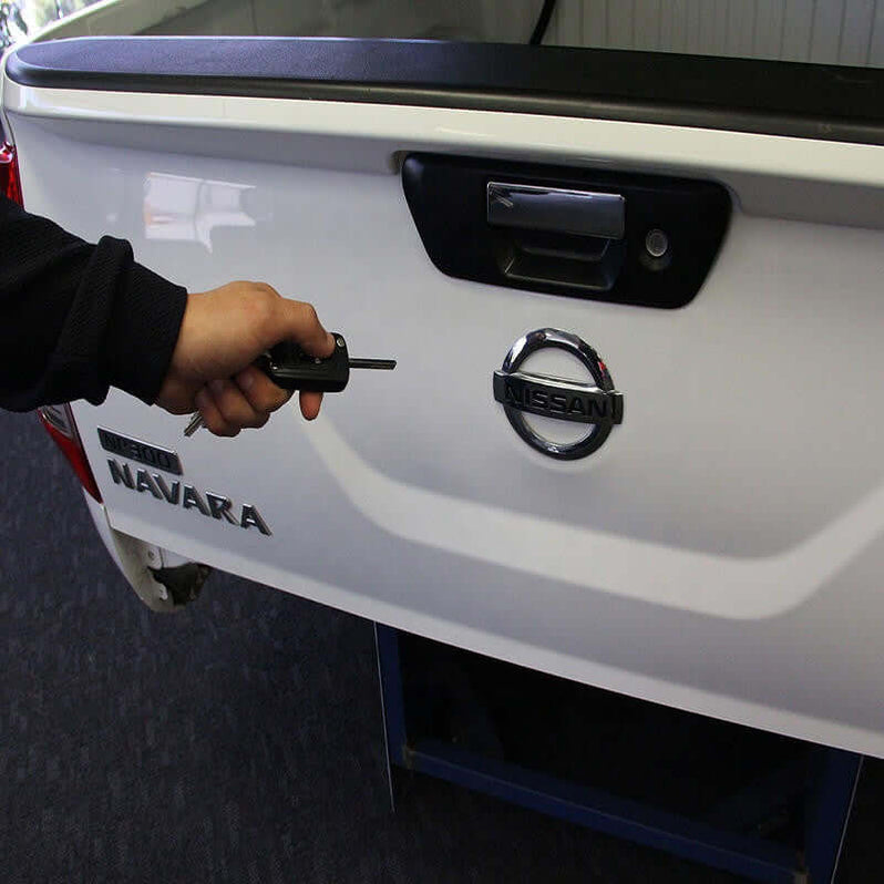 Nissan Navara NP300 TailGate Central Locking 2015-2020 — AlfaLab