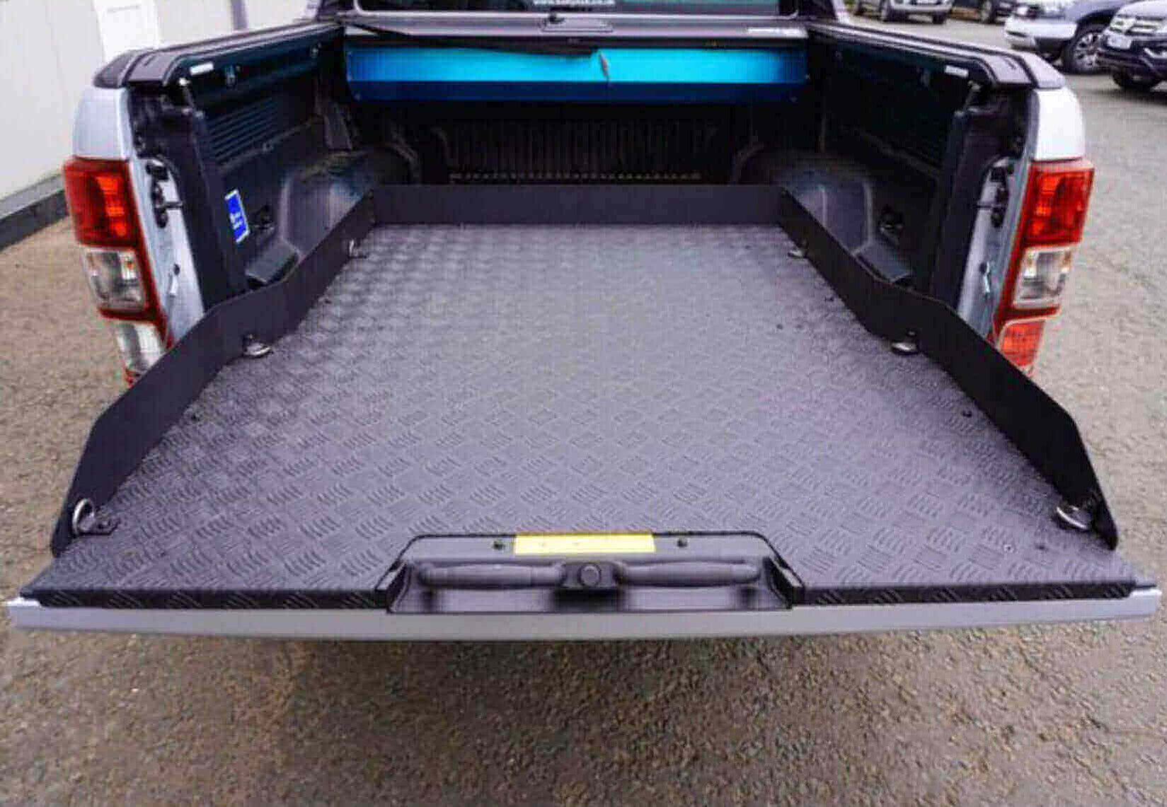 Amarok 2023+ Sliding Tray: 300KG Load Rating — AlfaLab